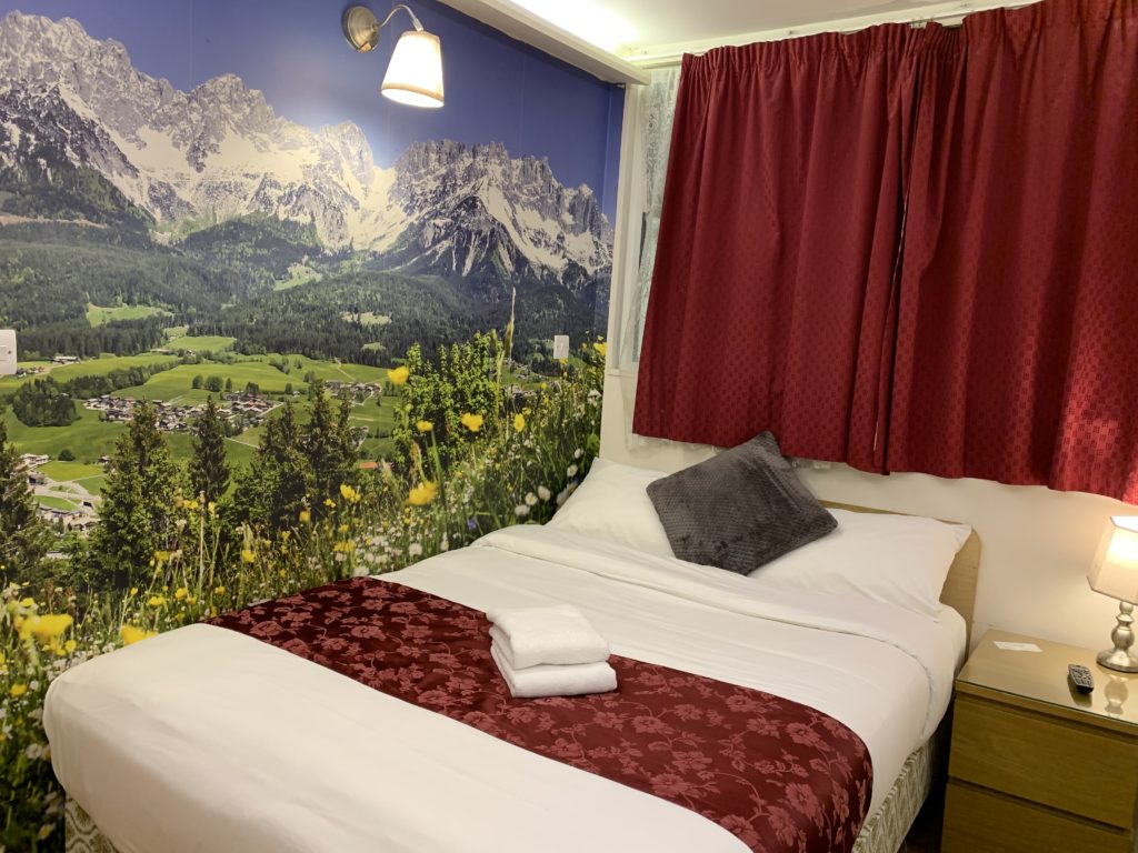 Single Room - Barking Hotel - Affordable Family Accomodation
